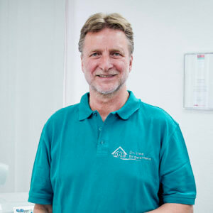 Dr. Uwe Engelsmann - Zahnärzte am Museum